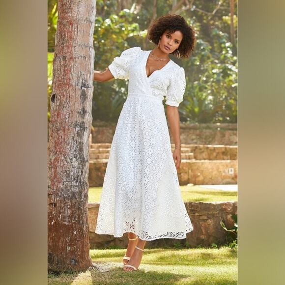 Boston Proper | Dresses | Boston Proper White Lace V Neck Puff Sleeve ...